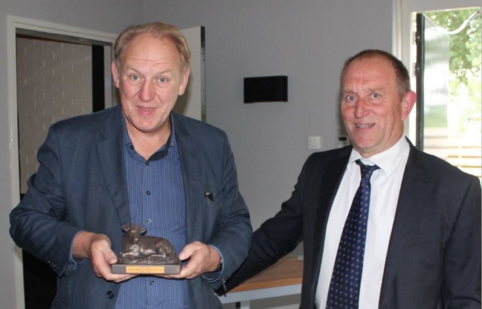 Henk Boelrijk neemt afscheid van vakgroep - DeKalverhouder.nl